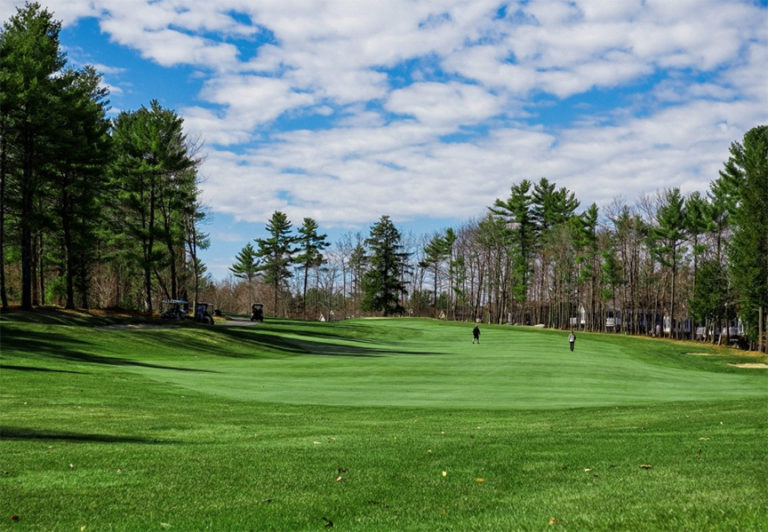 Pointe Sebago Golf Resort - GOLF STAY AND PLAYS