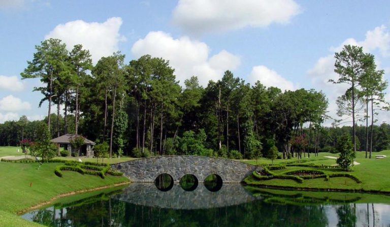 Bunkers/Bridges at Northgate Country Club - GOLF STAY AND PLAYS